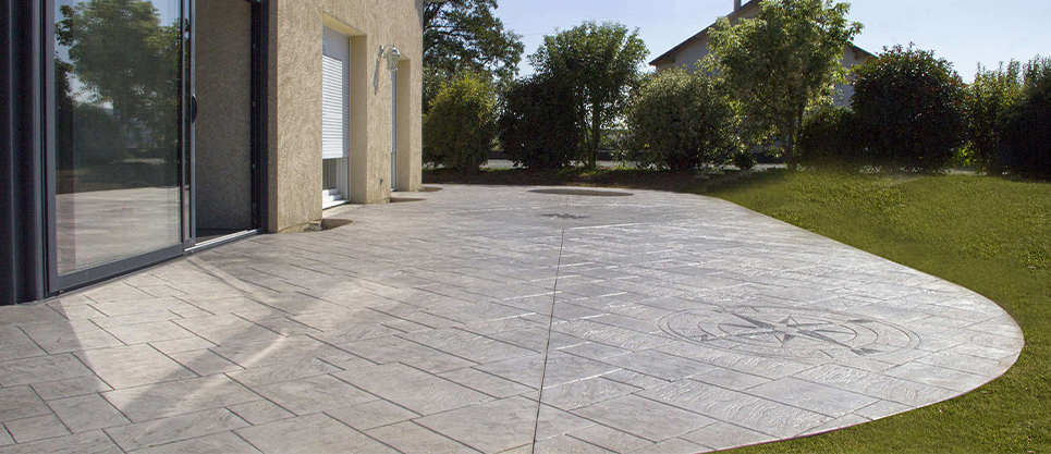 Imprinted concrete: what it is, advantages, molds, colors and price per ...